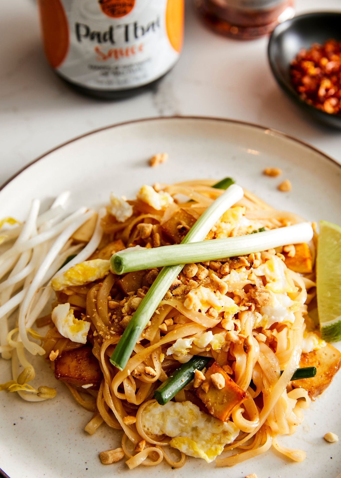 10 Minutes Pad Thai Recipe with Namjai Thai Sauce